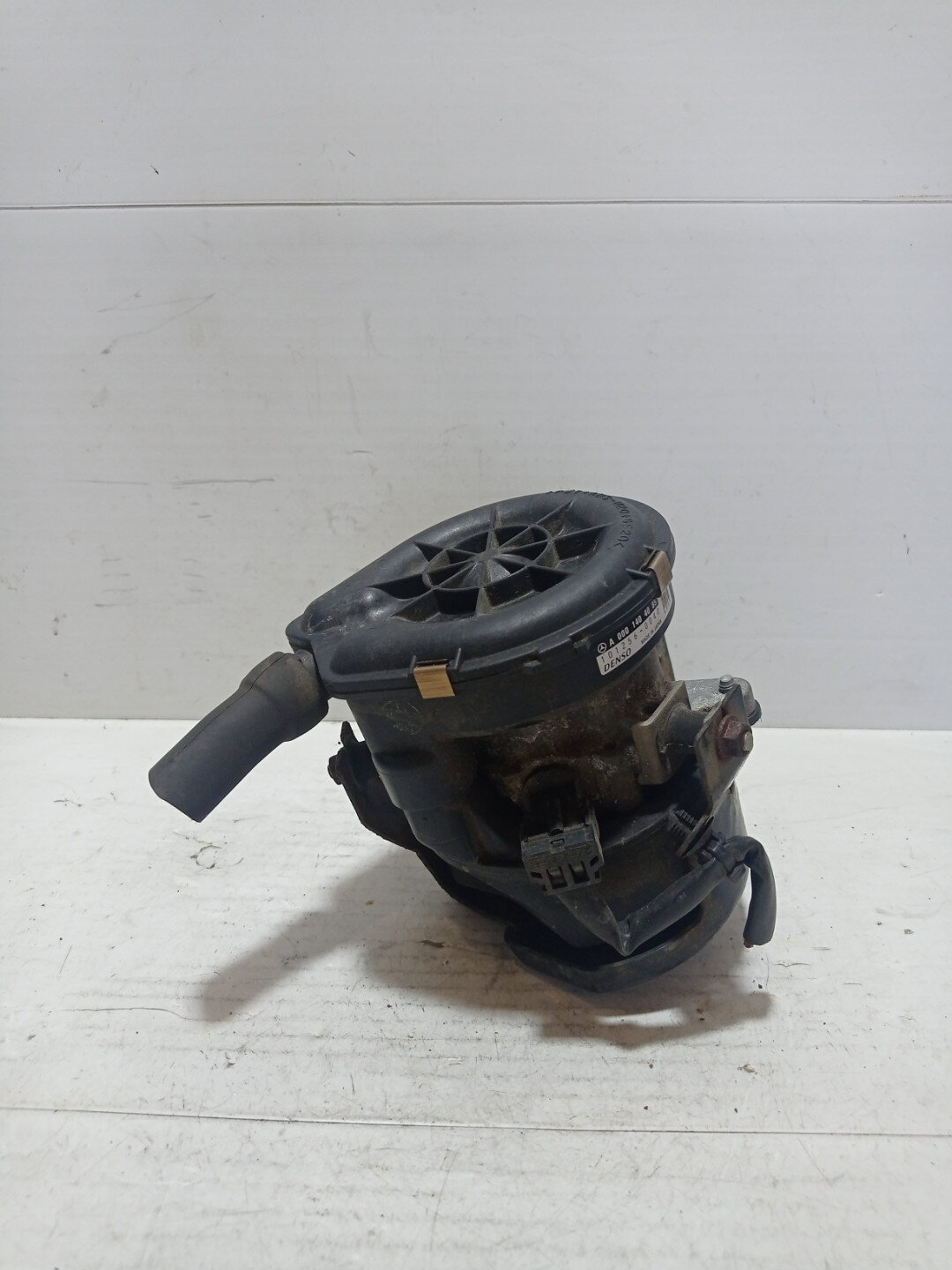 Насос продувки катализатора Mercedes-Benz A W168 2000 1012560040