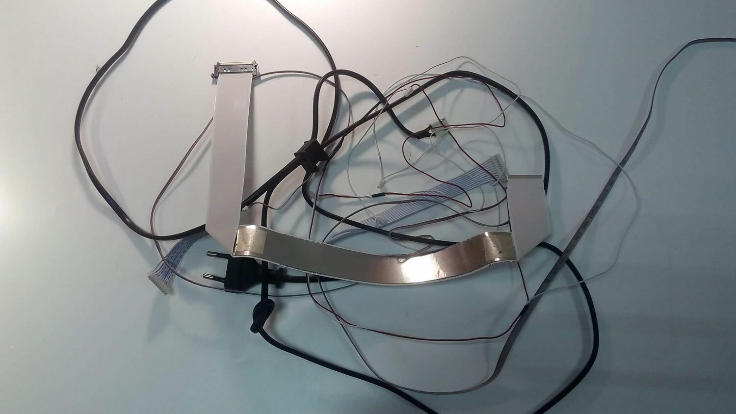 LVDS + Комплект шлейфов + Кабель питания с разъемом до платы питания для F49D7000C Lcd Телевизор Dexp Шлейф арт. 9833