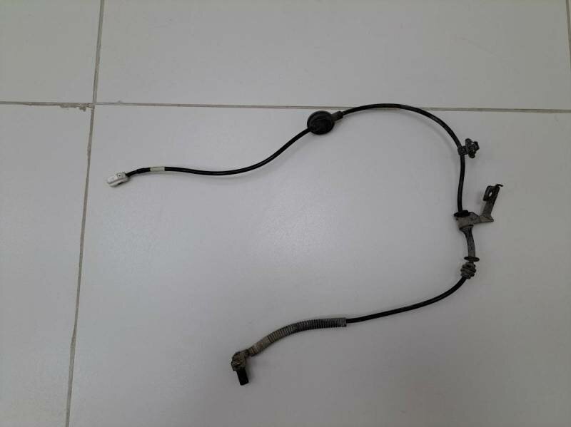 Датчик ABS задний левый Hyundai Solaris 2010-2017 кат.номер: 956801R100