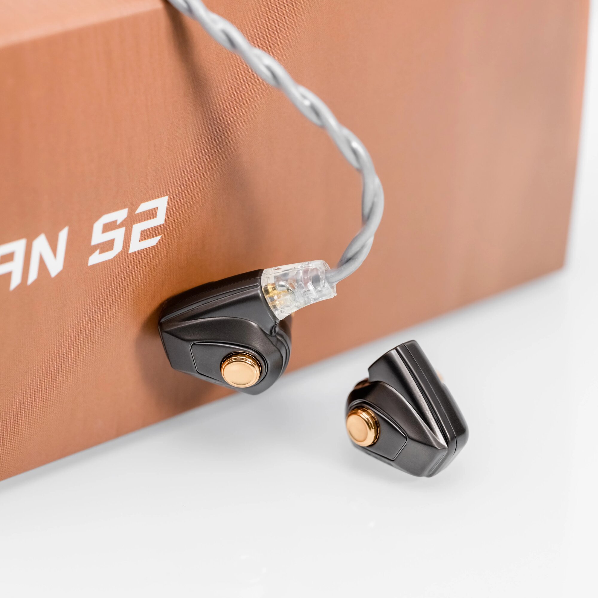 DUNU Titan S2 Brown-No Mic