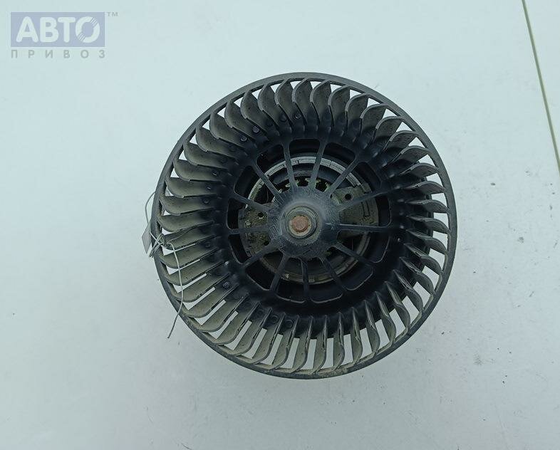 Двигатель отопителя (моторчик печки) Ford Focus 2 (2004-2010)