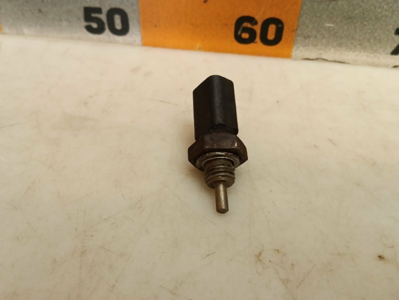 Б/У Датчик температуры Renault Kangoo 2002 1, KC 400313 RENAULT арт. 40211402