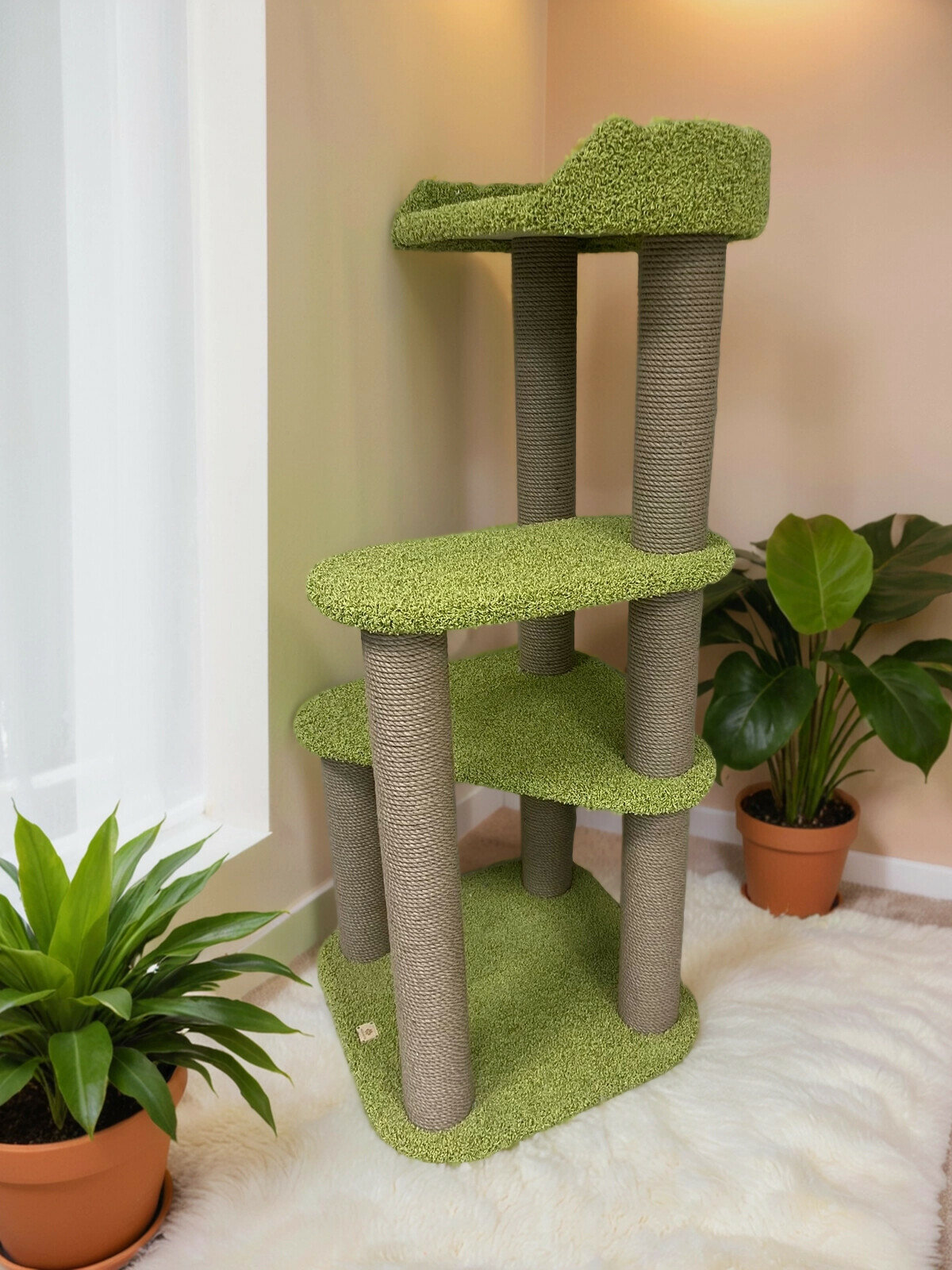 Домик для кошки с когтеточкой, Моя Котя, для мэйн-кунов, "Великан", ковролин зеленый и джут