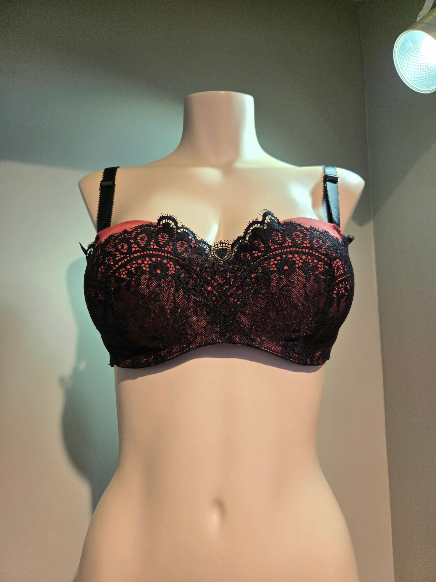 Бюстгальтер