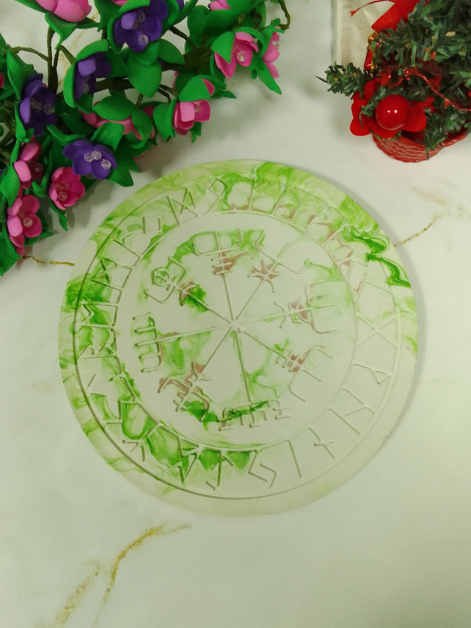 Магический алтарь "Вегвизир", рунический компас для гадания и ритуалов, окружность 24 см