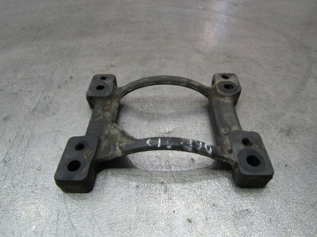 Кронштейн компрессора кондиционер двигателя Paccar MX300 DAF XF105