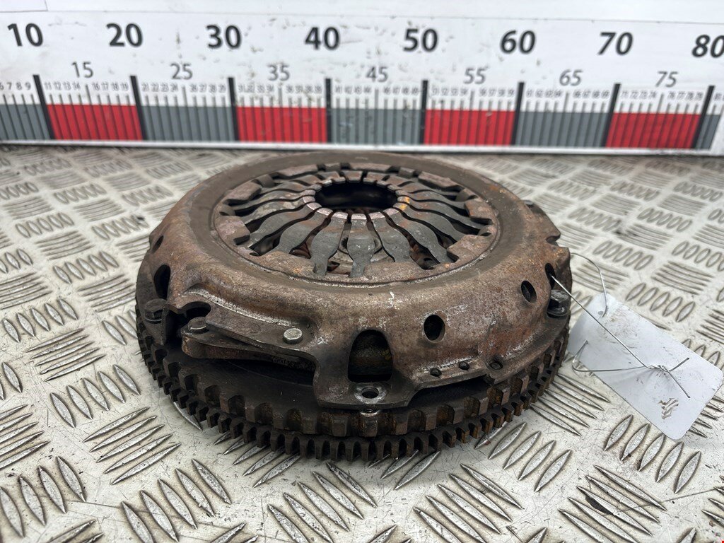 Маховик (демпфер сцепления) Renault Scenic 2 7701475094 арт. 2219514