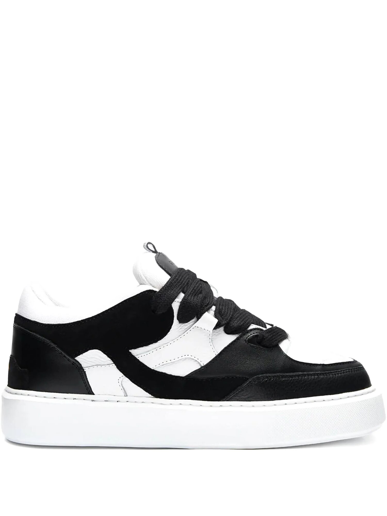 Кроссовки Кроссовки со вставками