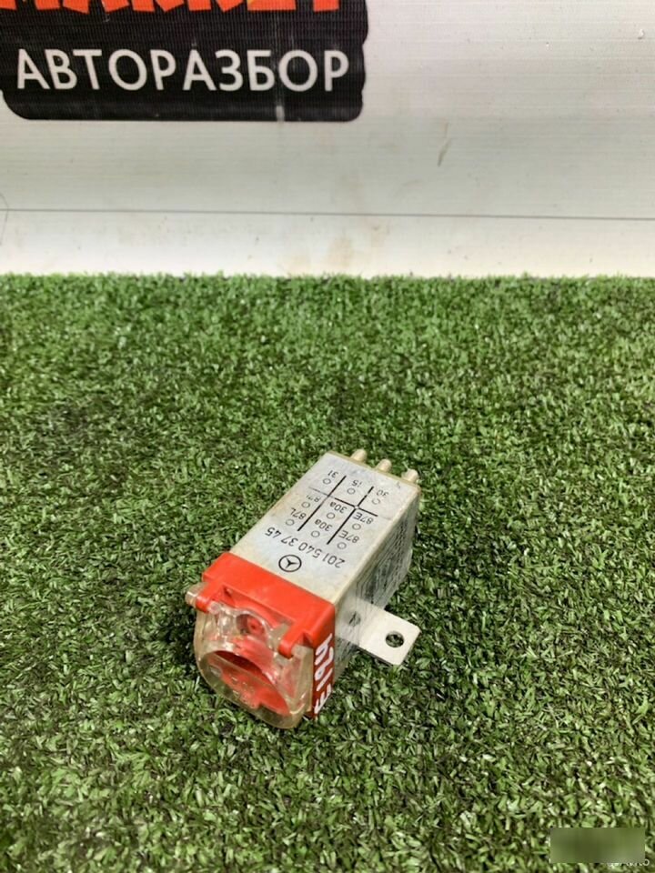 Реле перезагрузи Mercedes-Benz E W124 2.0 1995 2015403745