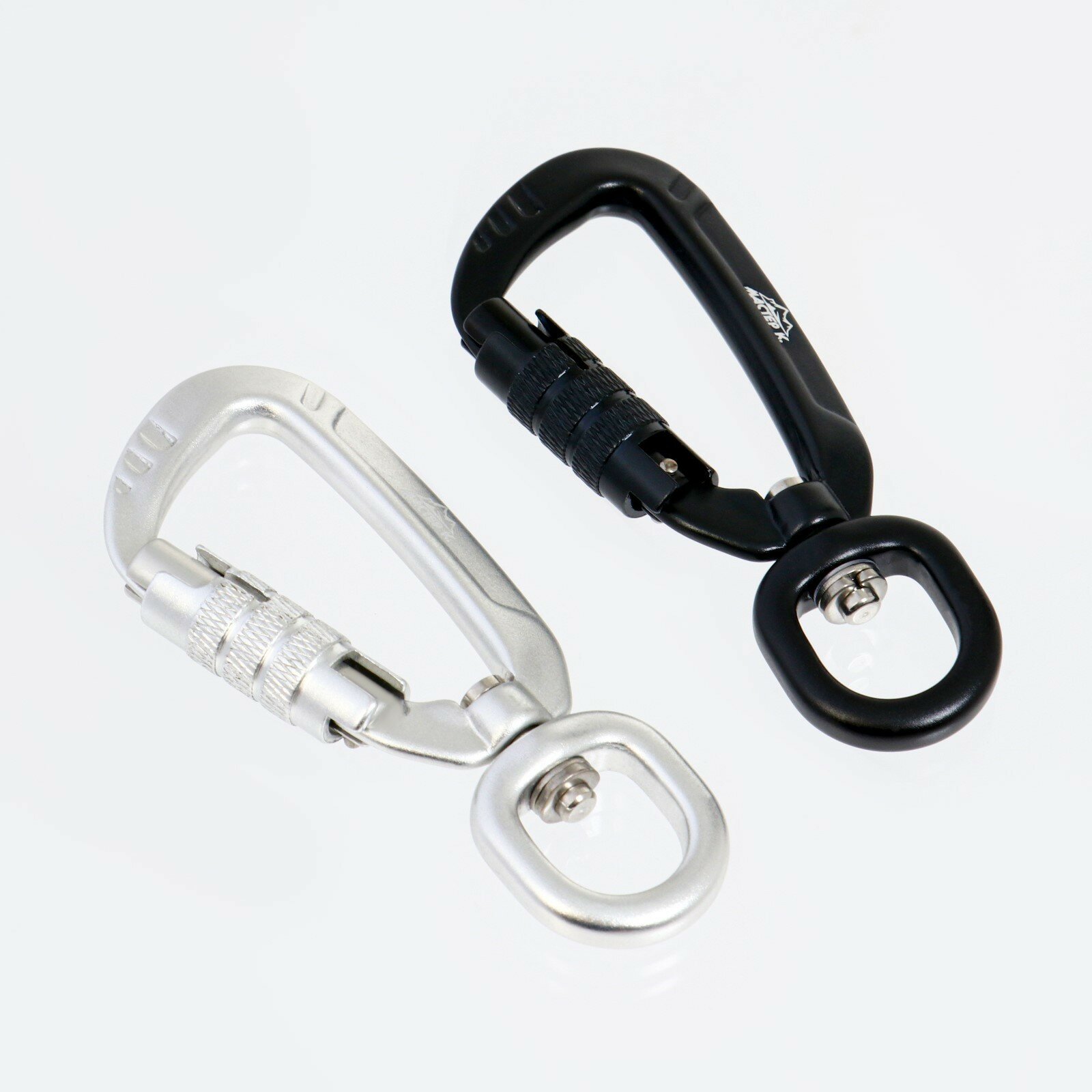 Карабин с байонетной муфтой и вертлюгом «Мастер К», 9×4 см, 400 кг, микс