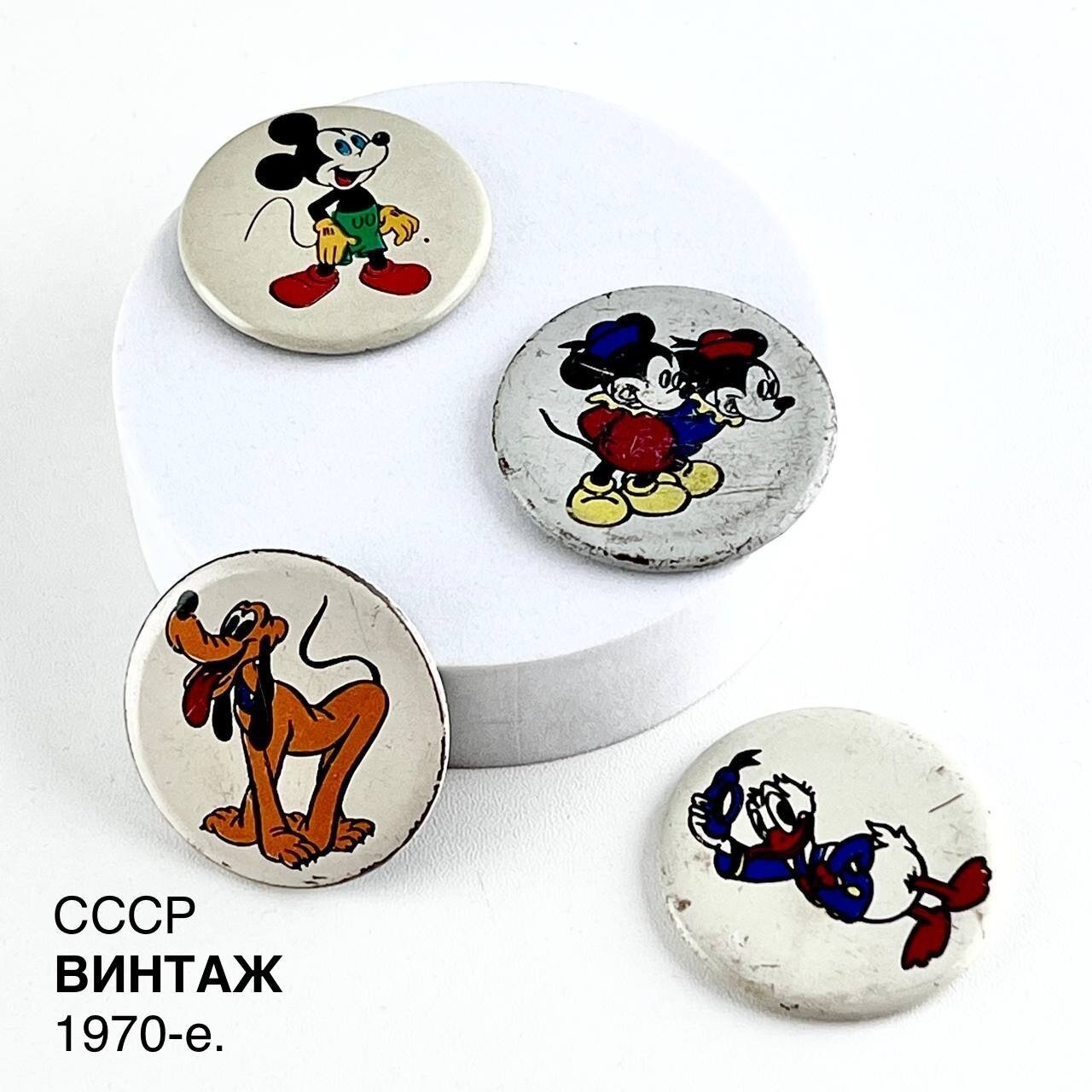 Винтажный набор значков "Мультгерои" (4 шт). Металл. СССР, 1970-е.