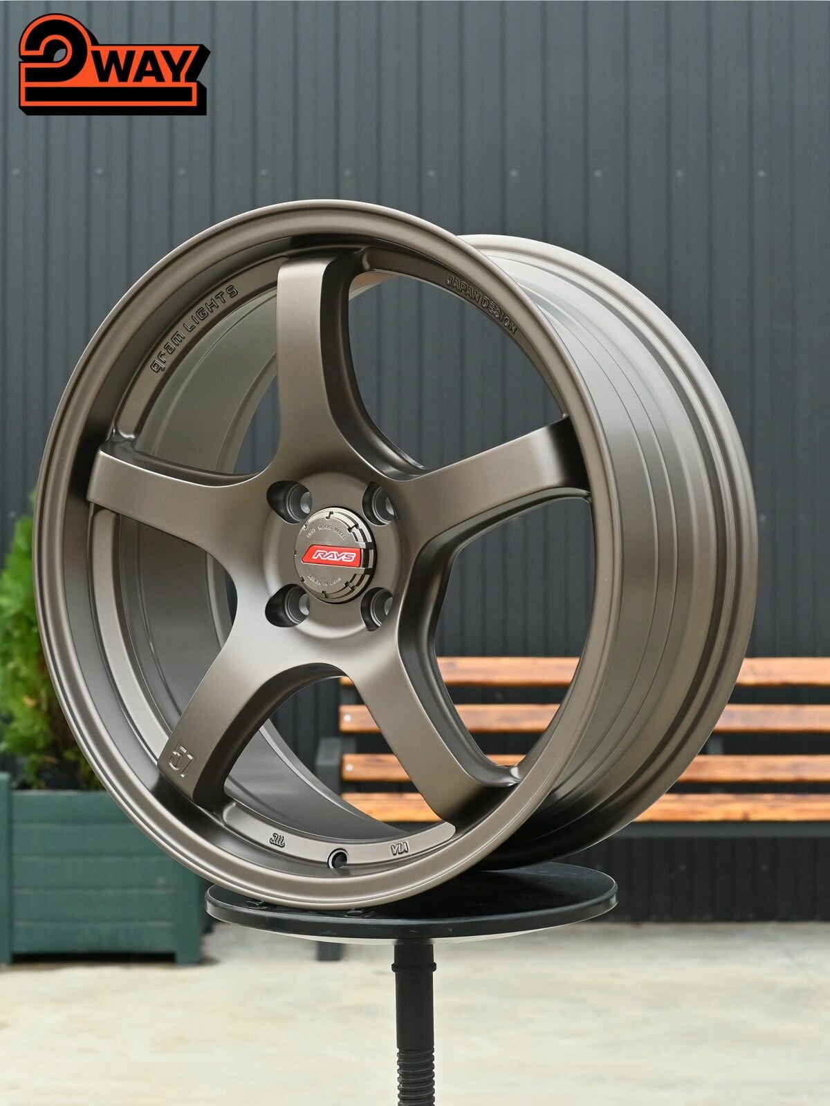 Литой диск Taigiro R17 Rays Gram 57CR Стиль 7.5J ET38 4*100 Матавая Бронза