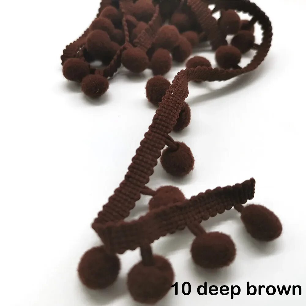 Лента с помпонами, 5 ярдов, DeepCoffee (10)