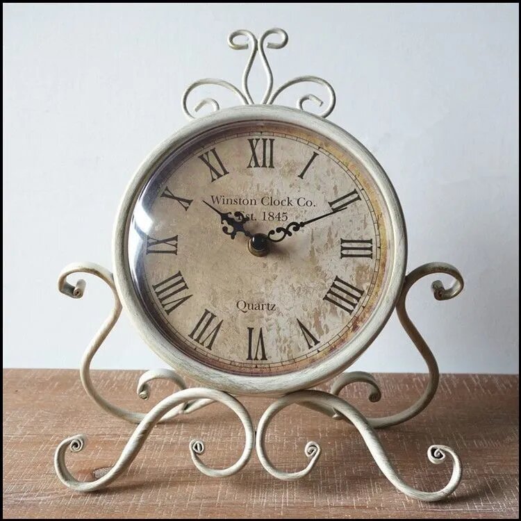 Настольные часы Winston Clock Co. Est. 1845, 1 шт, белые, кварцевые, римские цифры, плавный ход