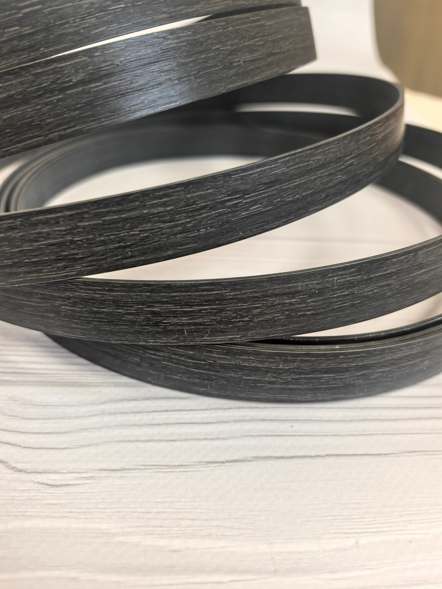 Кромка ПВХ без клея мебельная, размер 2*19мм, намотка 5м, цвет Морское дерево карбон 016Т