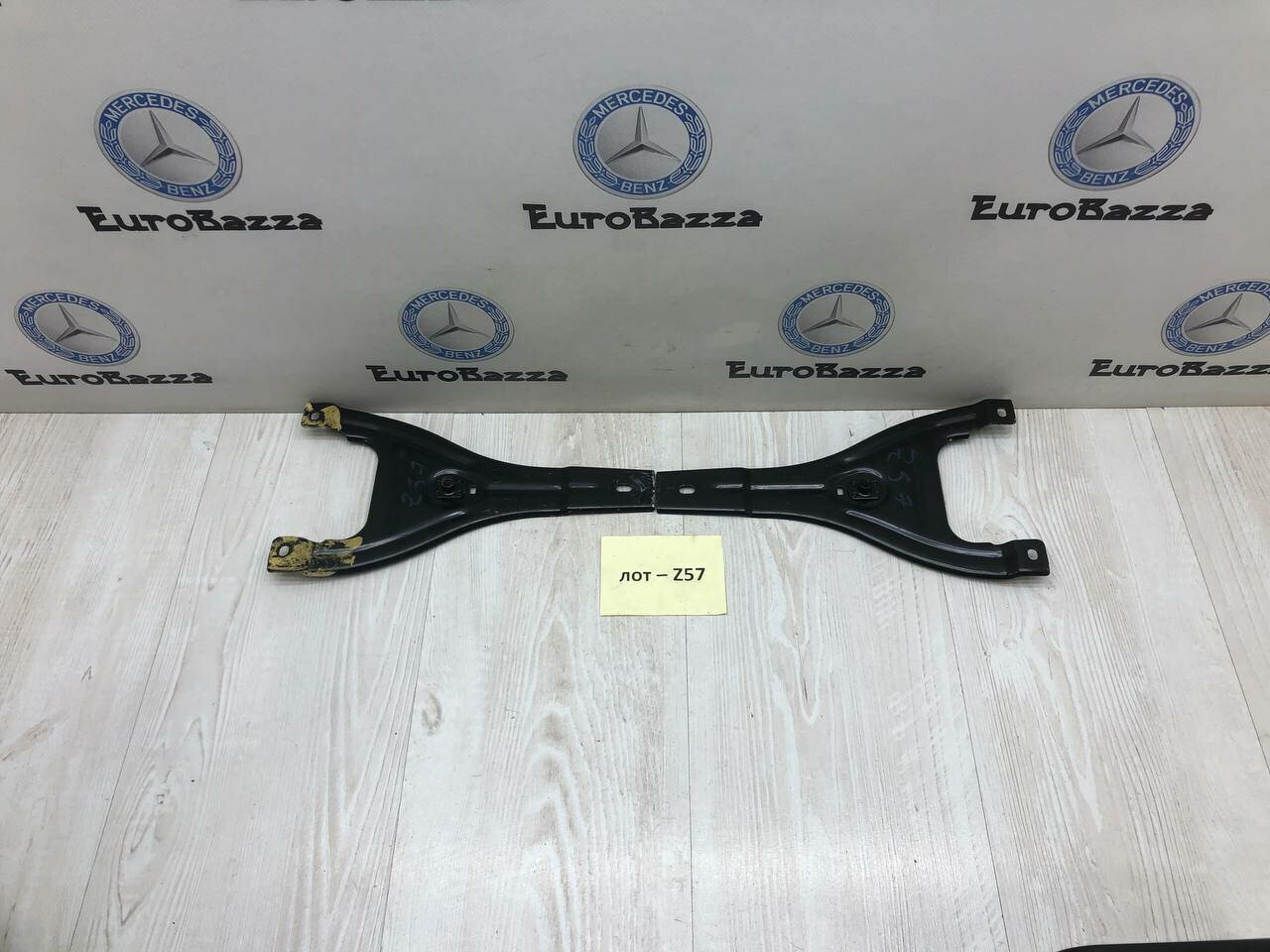 Кронштейн заднего сидения Mercedes X164 A1648600614