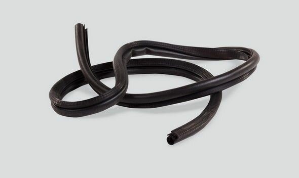 Уплотнитель проема двери УАЗ-3151, 31512, 31519 передних дверей, короткий верхний 1700мм