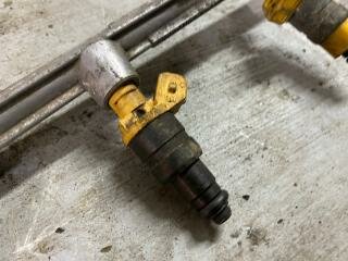 Форсунка топливная Chevrolet Blazer 1995 (б/у)