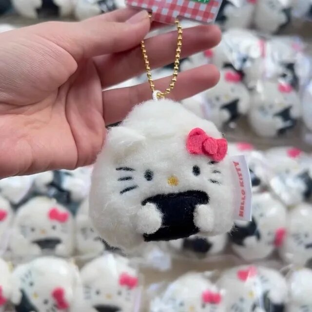 Плюшевые брелки Hello Kitty 5 см/1,97 дюйма, кулон с рисом, суши, милый брелок для ключей, периферийные устройства в стиле аниме, каваи, подарок на день Святого Валентина, декоративные куклы