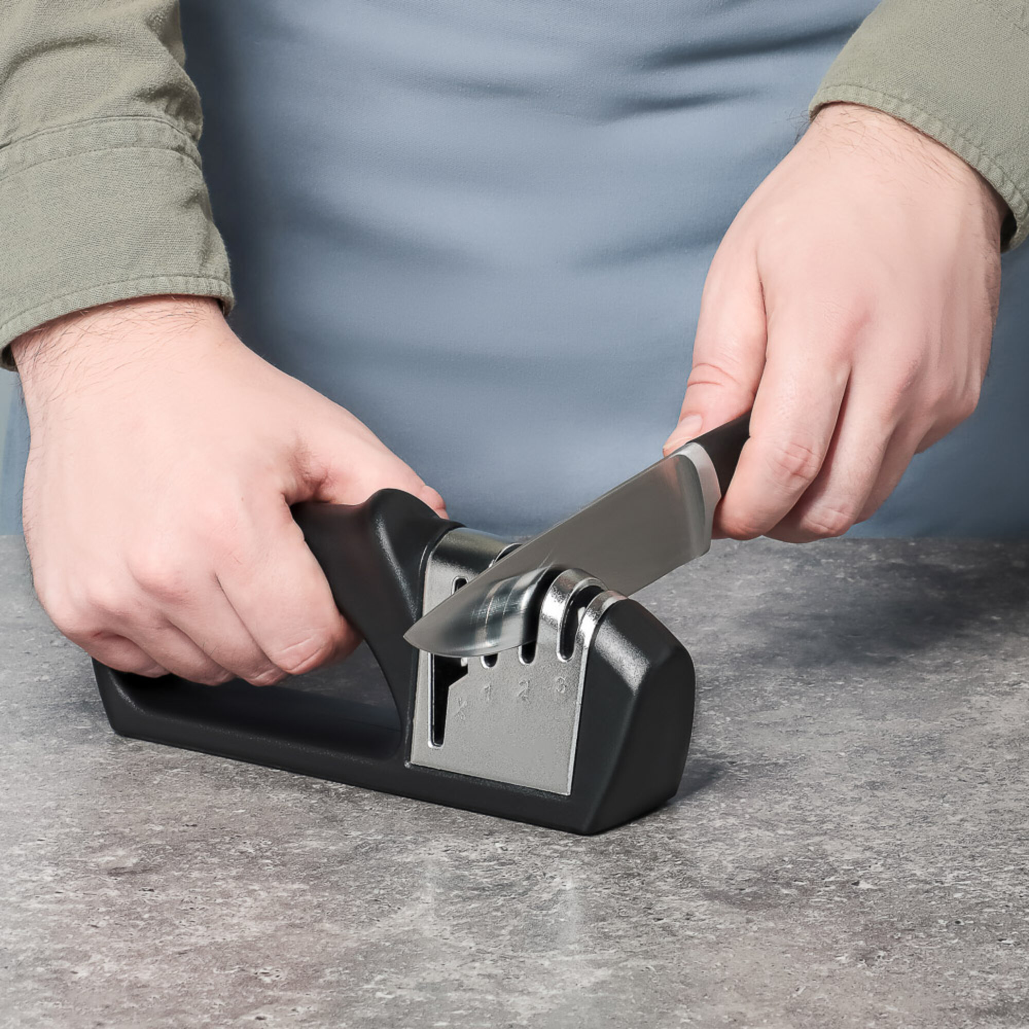 Ручная точилка ножеточка 3в1 3 способа заточки топоров косы ножей ножниц SАТOSНI ЯПOHИЯ