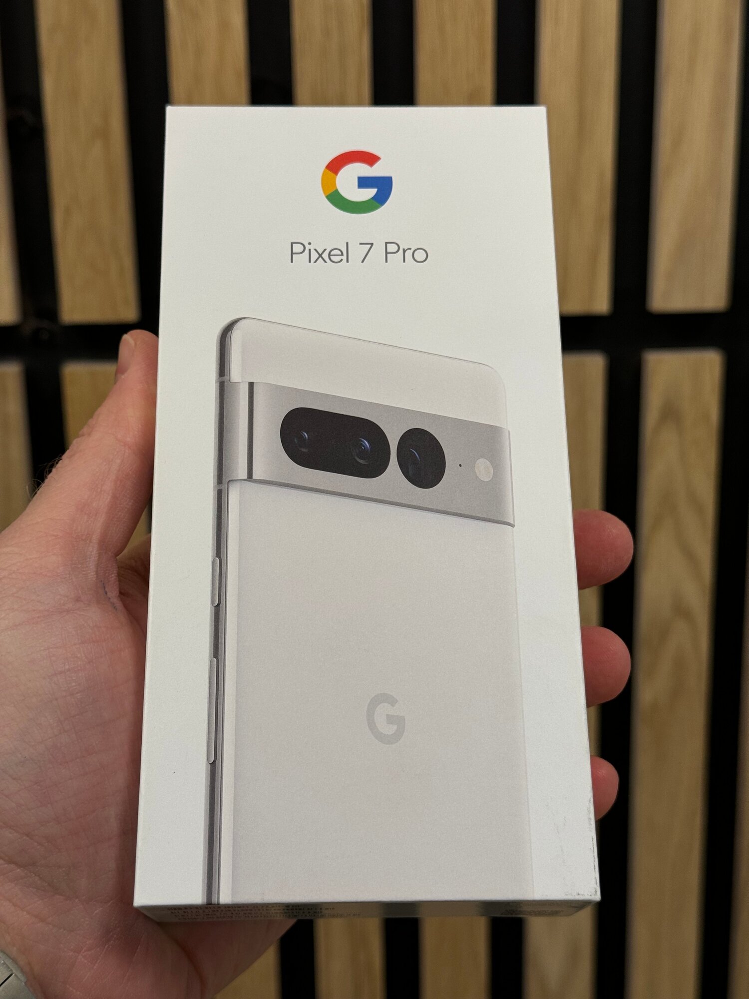Смартфон Google Pixel 7 Pro 12/128 ГБ USA, nano SIM+eSIM, снежно-белый