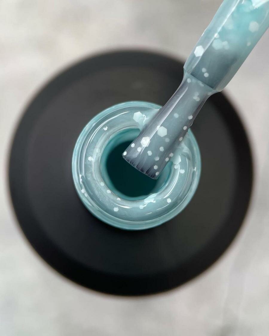 PatrisaNail Цветная каучуковая база Flake Mineral Water голубая база с белыми шестигранниками 16 мл