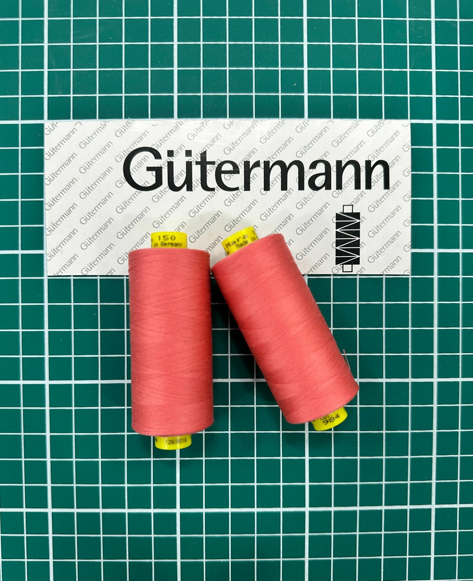 Gutermann Mara 150; col: 984 (1000 м) Нитки для шитья