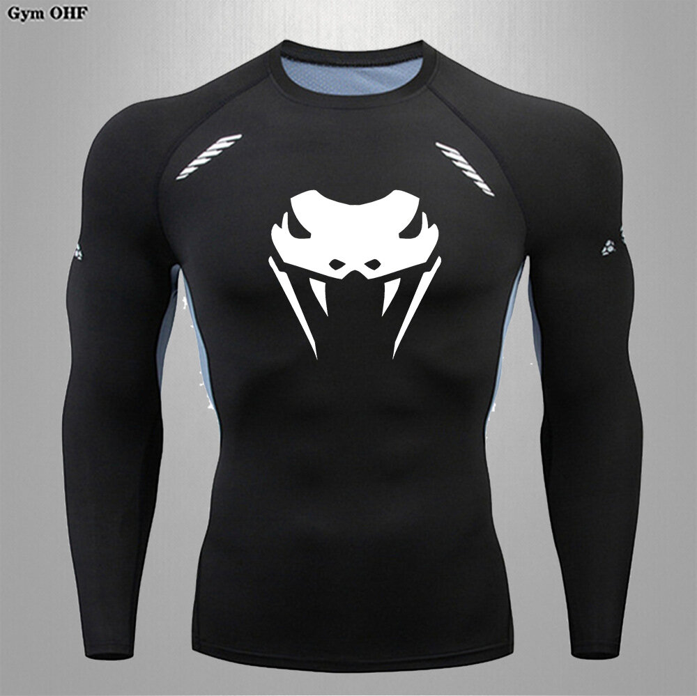 Костюм спортивный