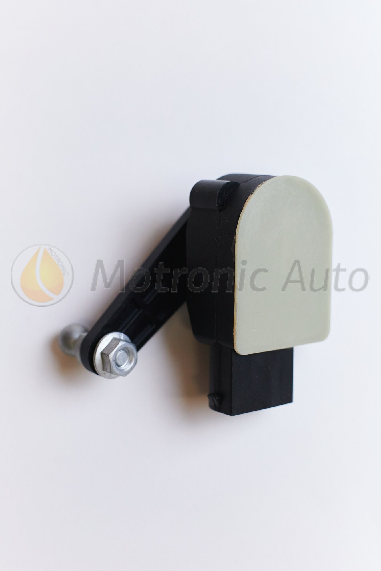 Датчик регулировки дорожного просвета передний правый для VW Phaeton (2002 - 2007)