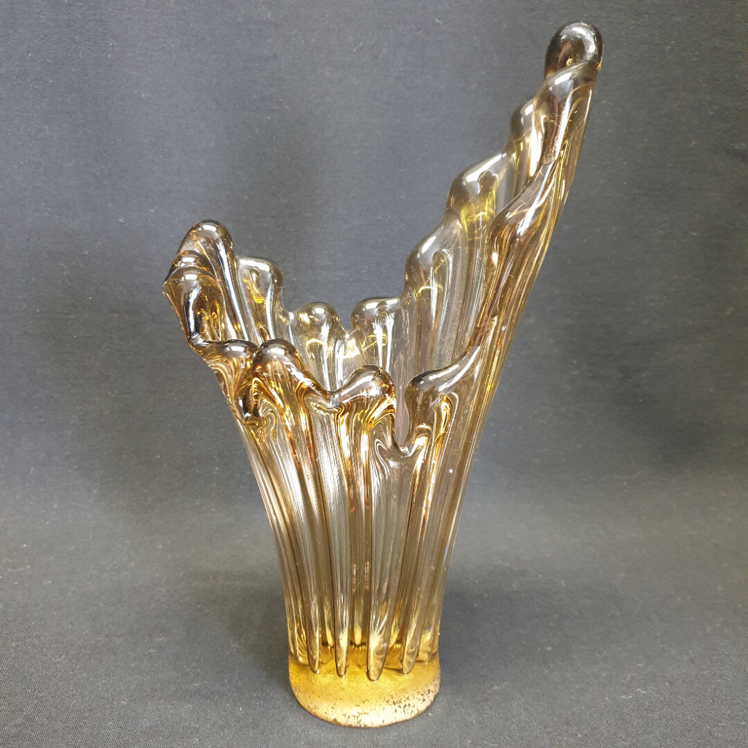 Ваза "Брызги шампанского 28", цветное гутное стекло медового оттенка, Орловский к-т Победа,1984 г, СССР