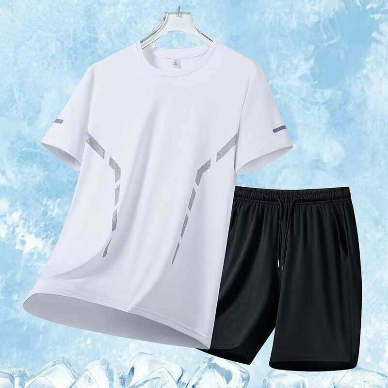 Комплект одежды