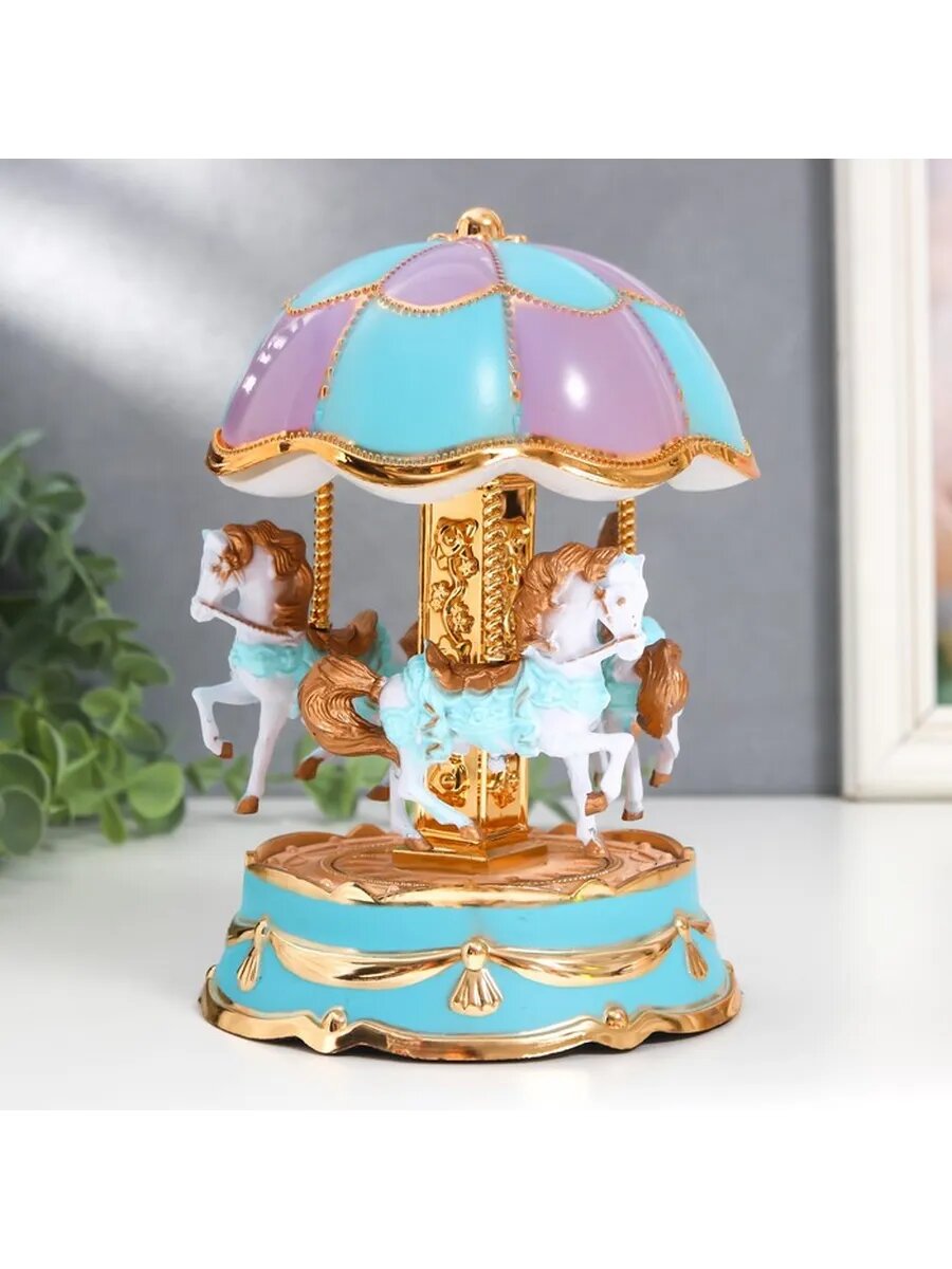 Сувенир музыкальный механический свет "Карусель - лошадки" г