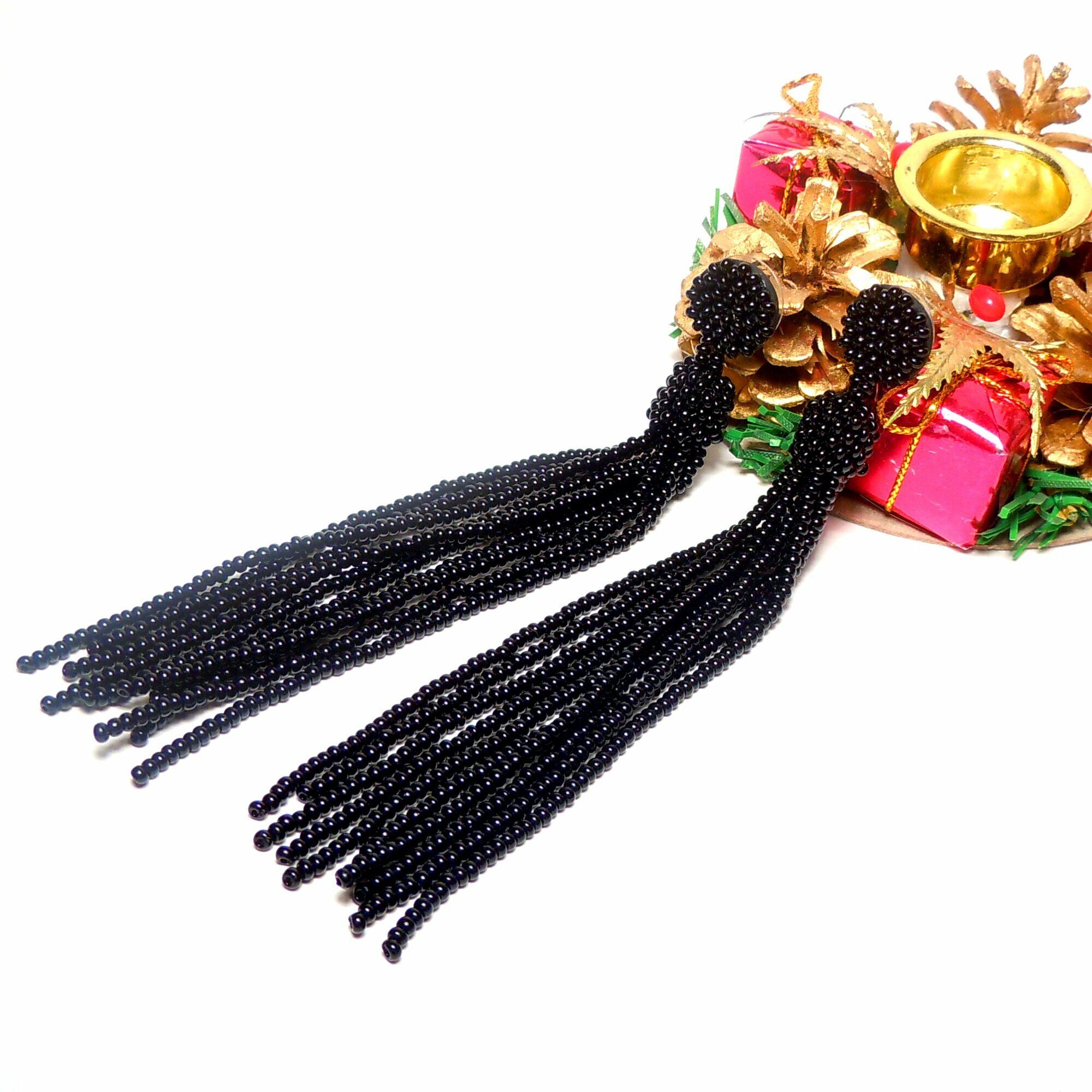 Серьги двусторонние, пусеты, бисер