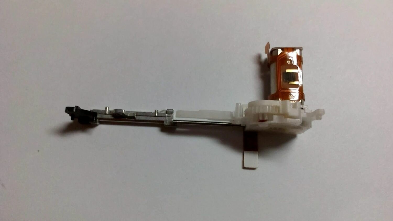 LYH30421-001A Motor Bracket Двигатель арт. 1216