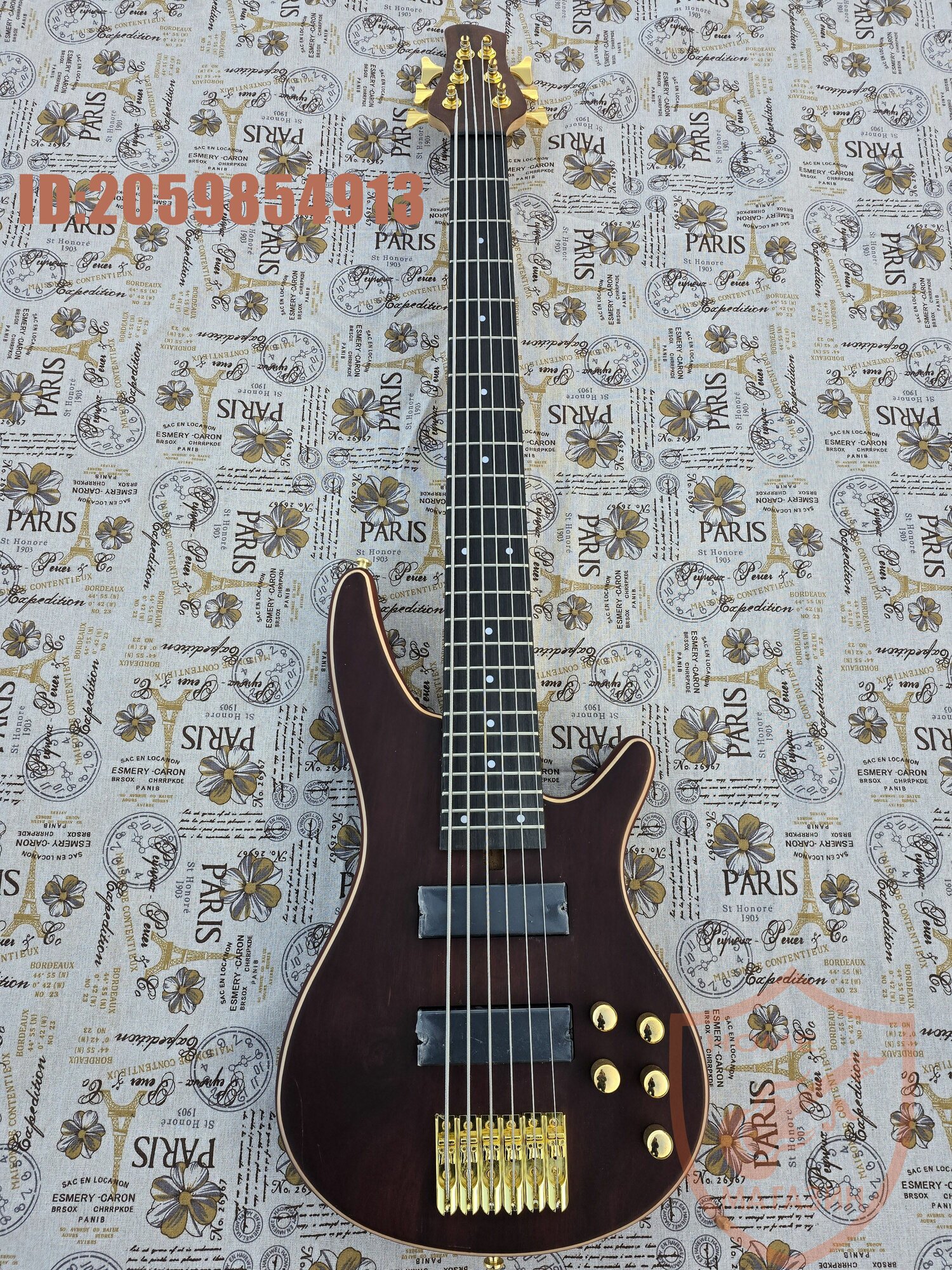 5-струнная бас-гитара Tagima