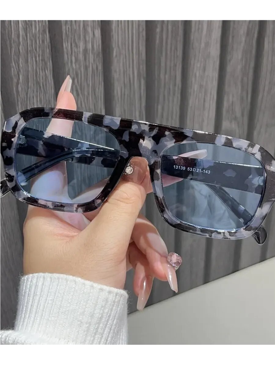 Солнцезащитные очки