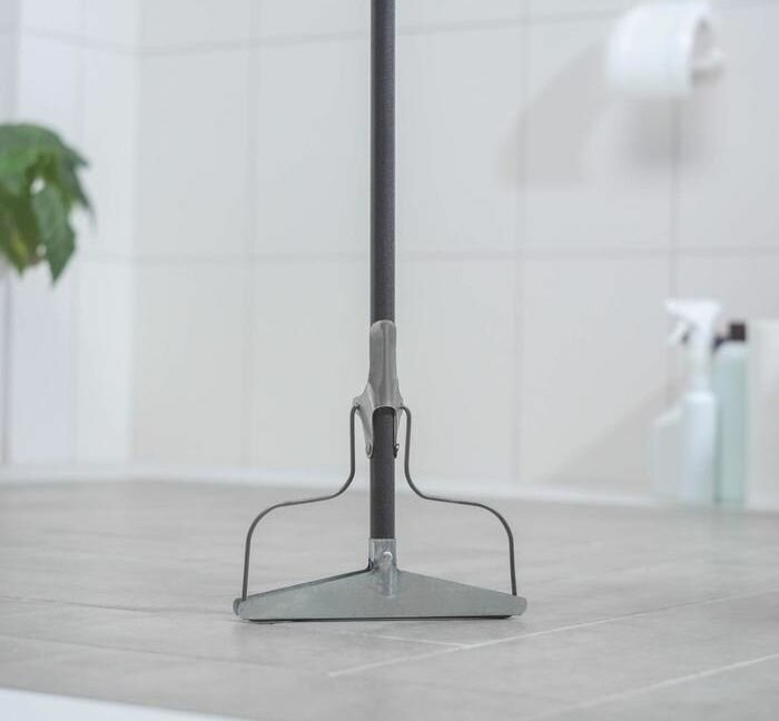 Тряпкодержатель металлический 120 см.