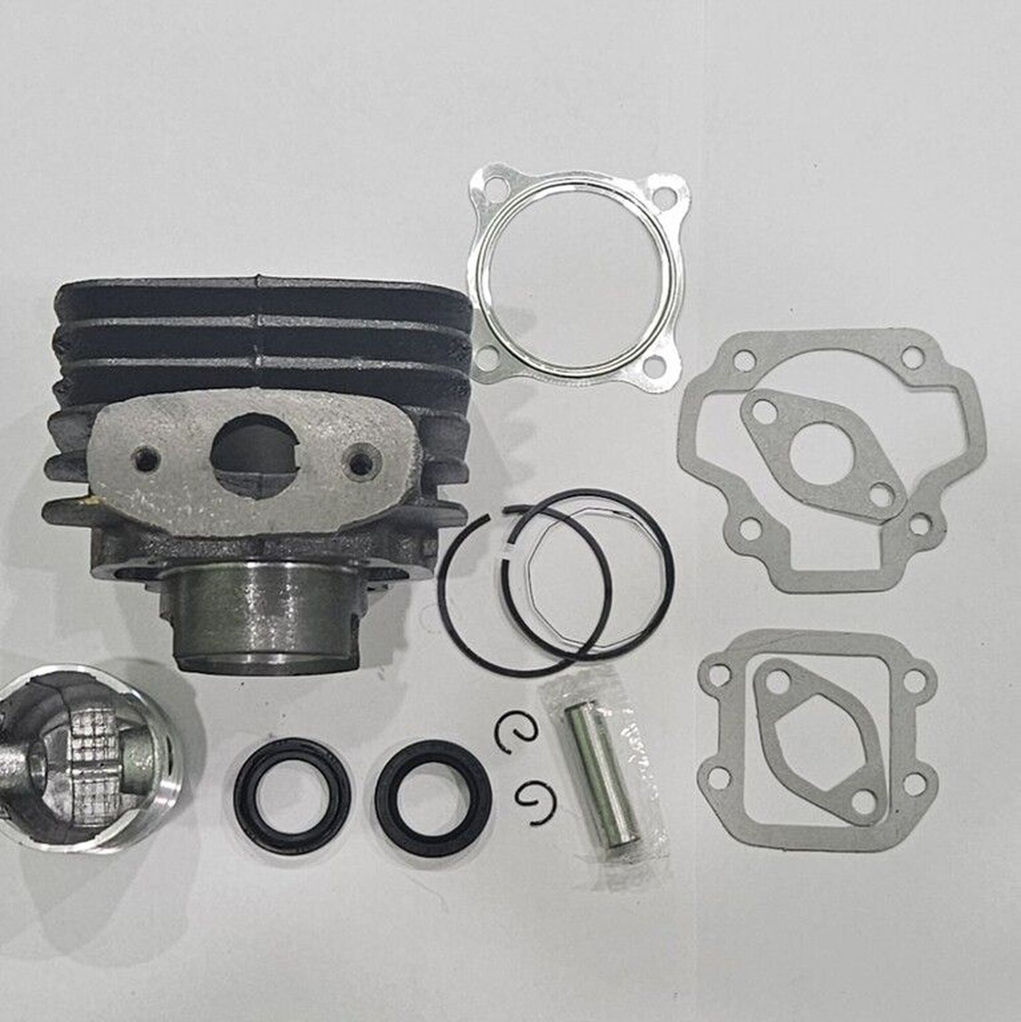 Поршневая группа для 2-х тактного генератора Champion GG950DC и GG951DC