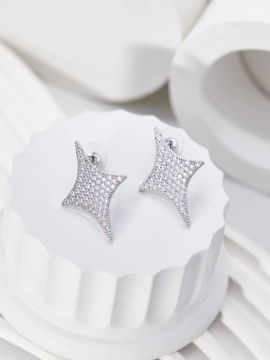 Серьги, кристаллы Swarovski, кристалл, фианит, серый, белый — фото 1