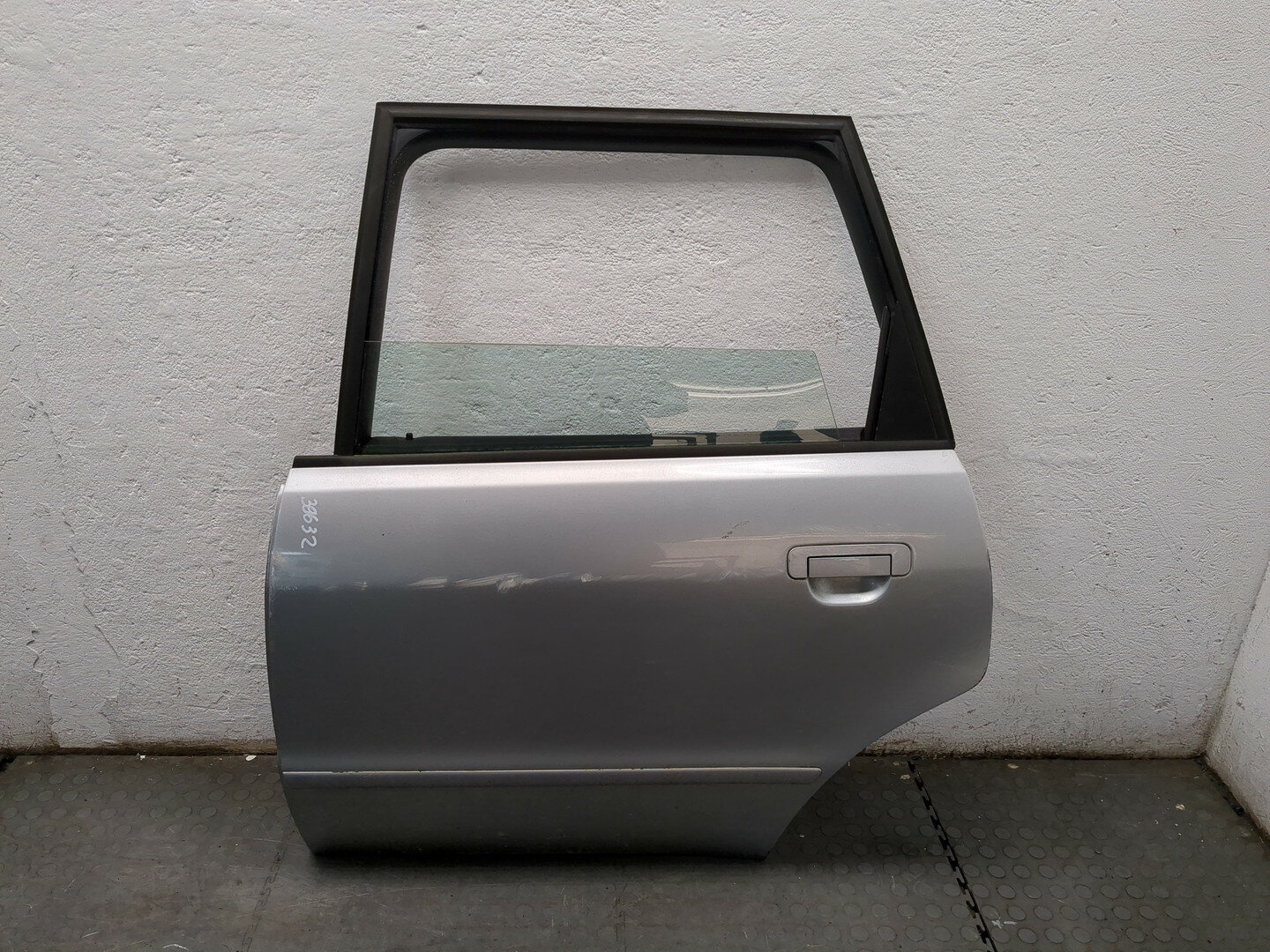 Дверь боковая (легковая) левая задняя Audi A4 (B5) Б/У