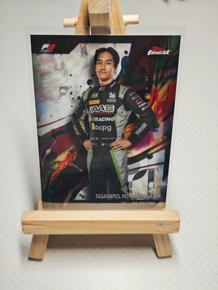 2024 Topps Finest Набор карточек для коллекционирования F1 INTHRAPHUVASAK 67