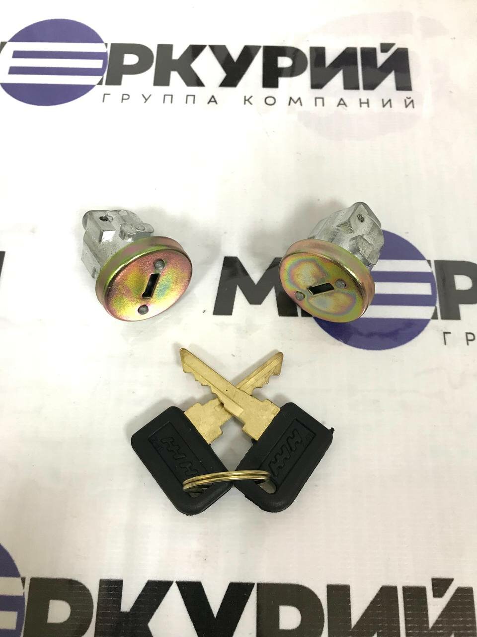 Замок бардачка для мотоцикла Иж (пара) (комплект)