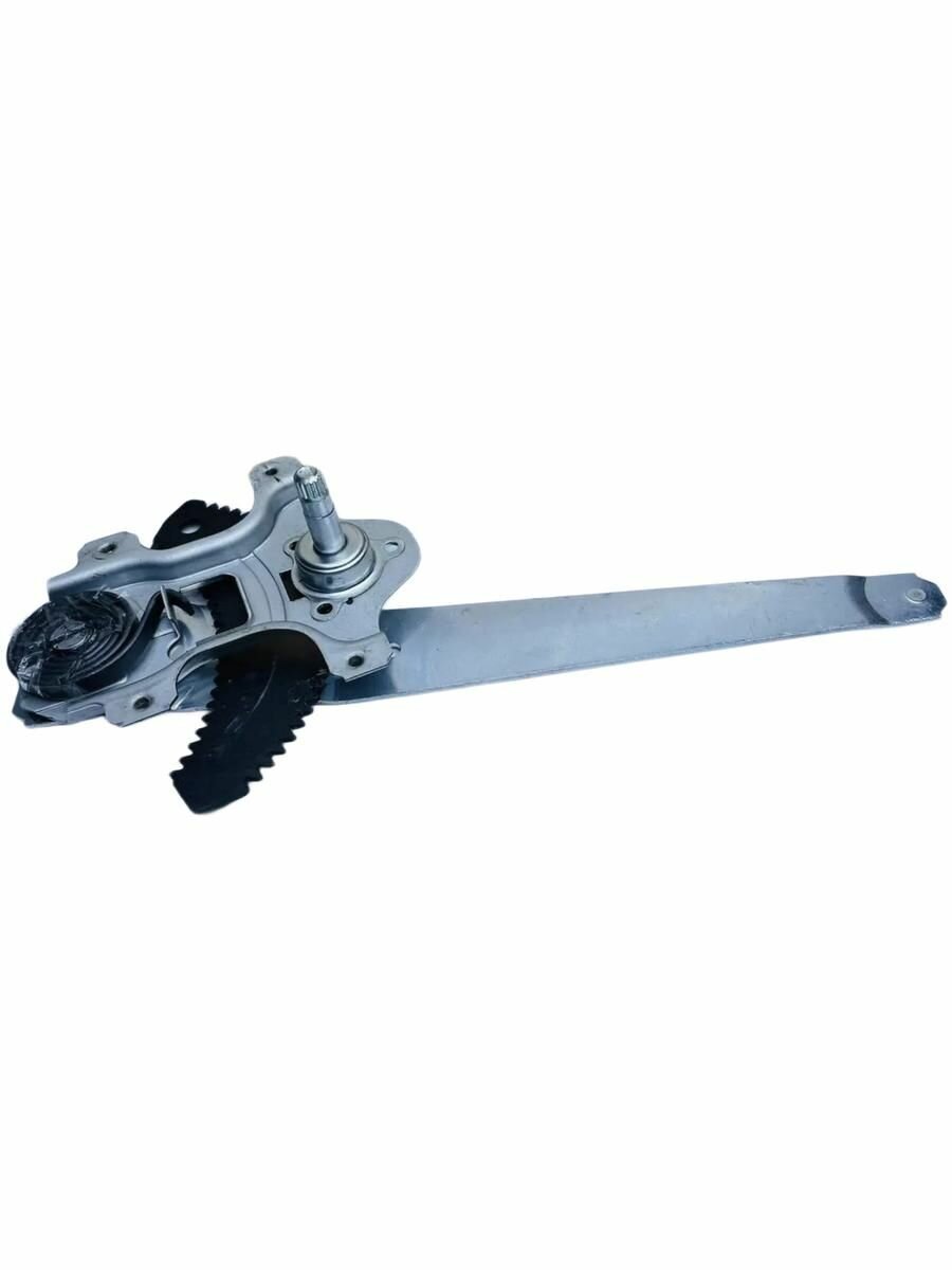 Стеклоподъемник двери механический правый Hyundai HD120-HD500 815027A002