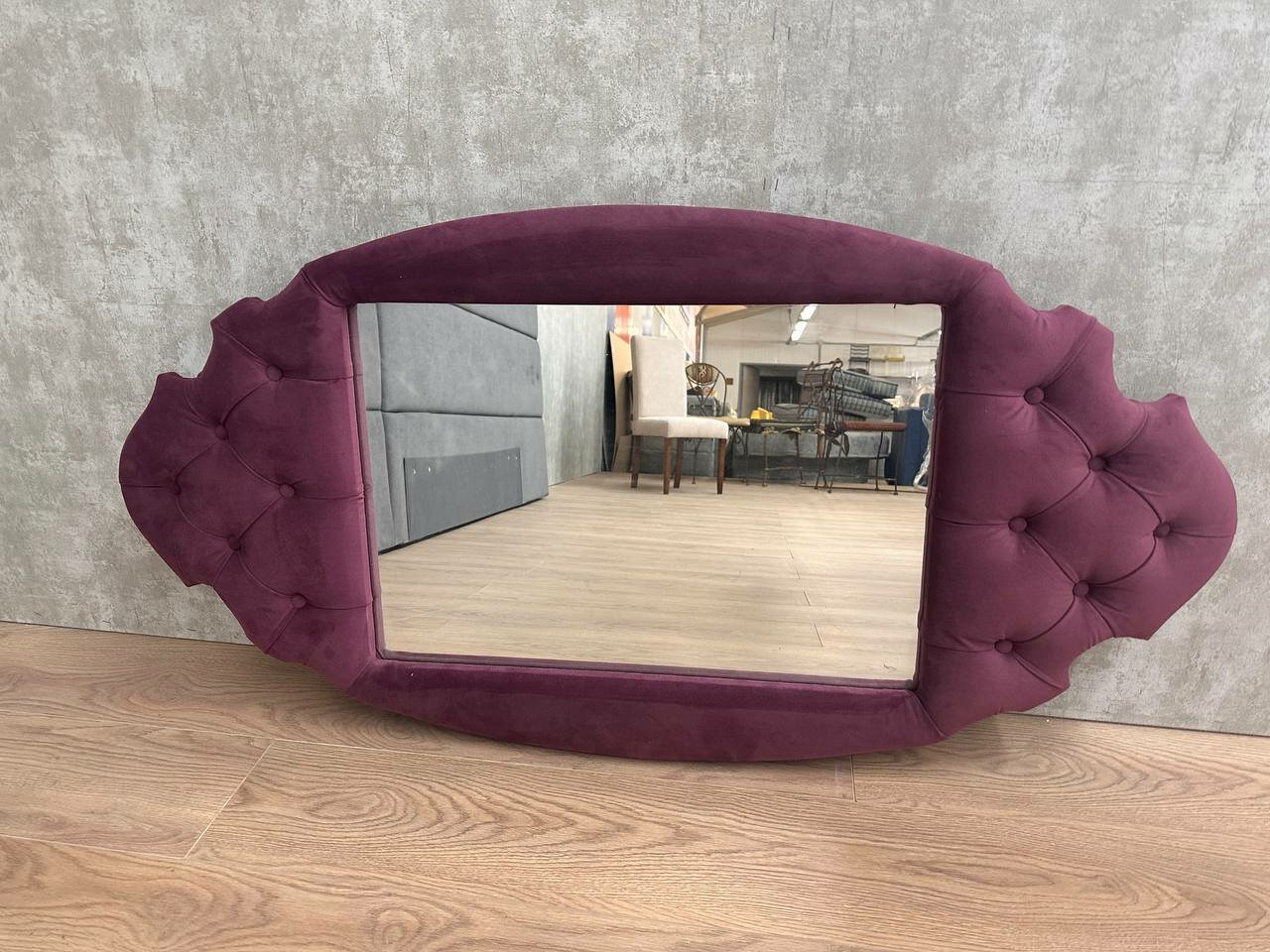 Зеркало GRUPPO 396 Аргеста, овальное, настенное, с рамой, 130x66 см, лиловое