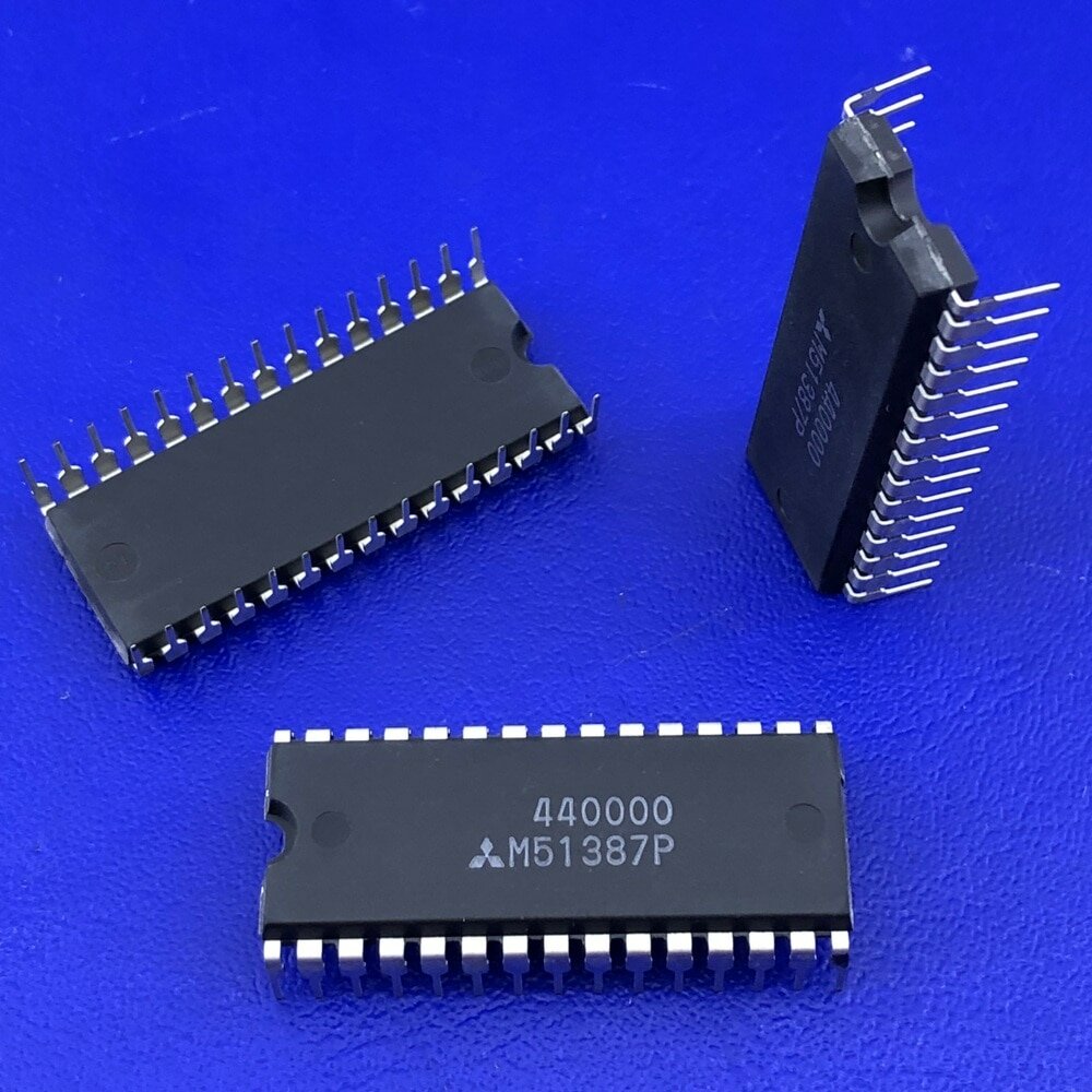 Лот 2 штуки M51387P DIP-30 3-канальный Видеоусилитель для цветного дисплея с высоким разрешением