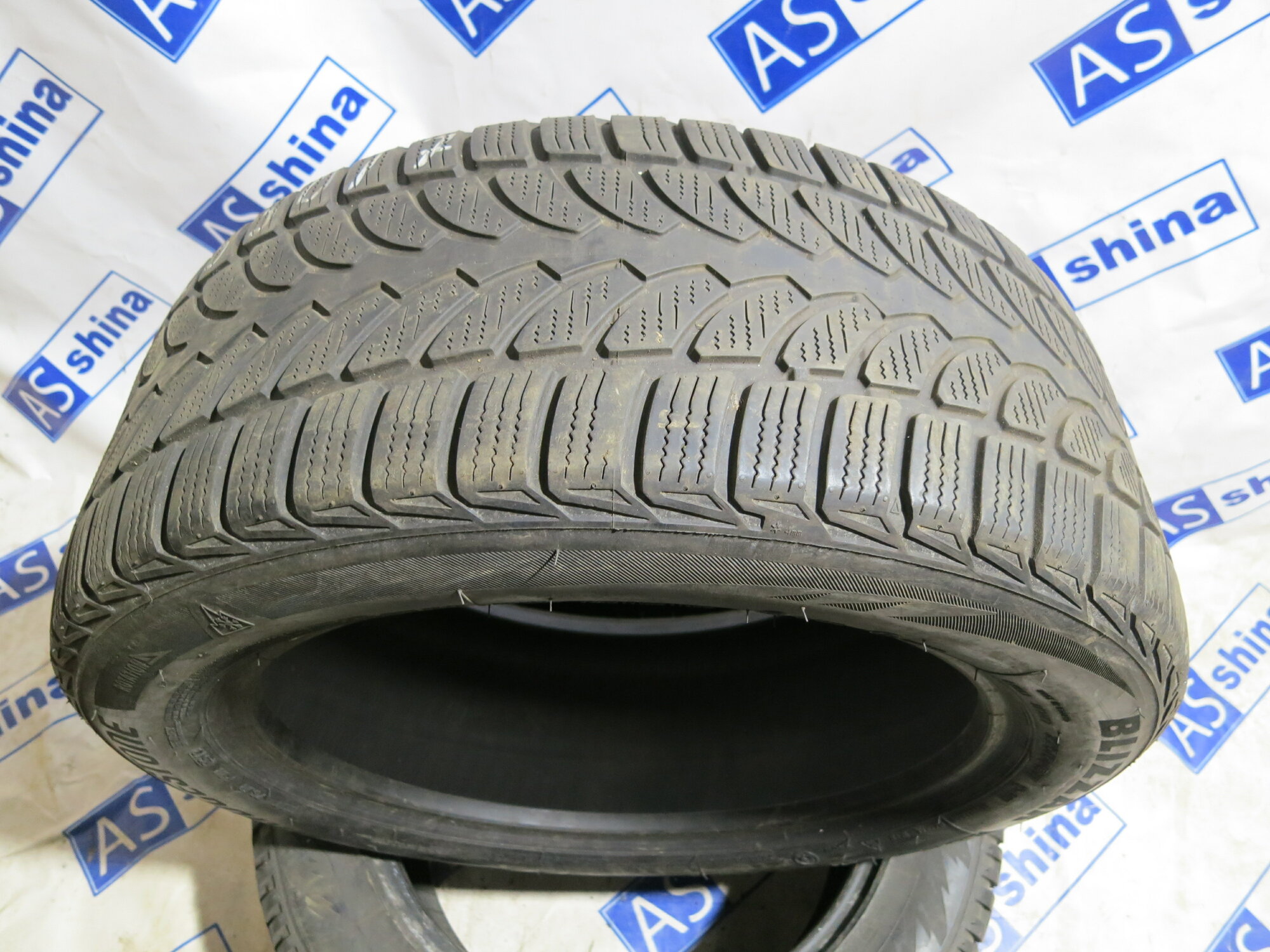 Bridgestone Blizzak LM-32 225 50 R17 RunFlat зимние БУ шины 10-20% износ , артикул 0004306