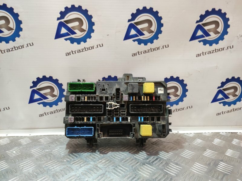 Б/У Блок предохранителей Opel Astra H / Опель Астра H 1.6 Z16XEP 2007