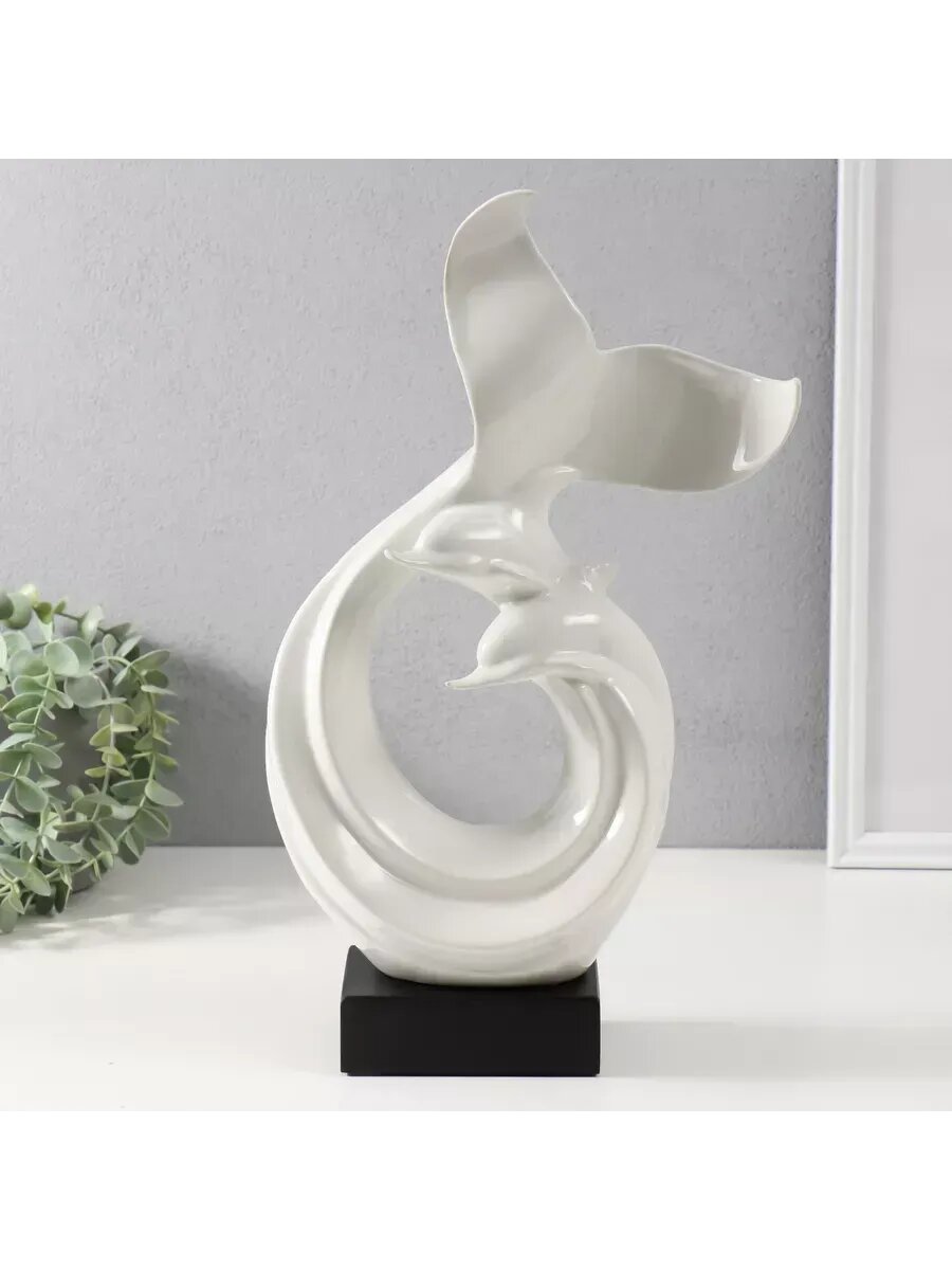 Сувенир "Абстракция. Морские дельфины" белый