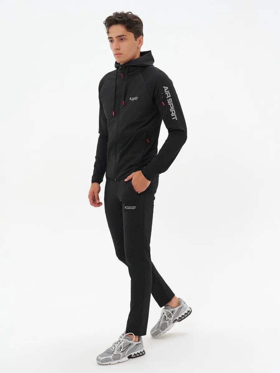 Костюм спортивный