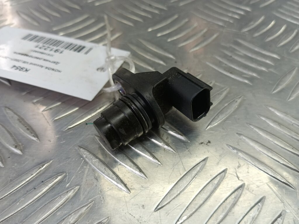 Датчик положения распредвала Б/У для HONDA Accord VIII (2007—2011) 37510R40A01